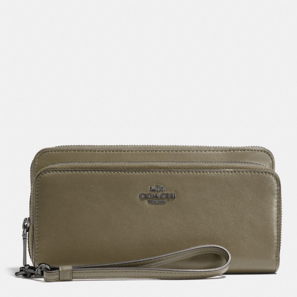 Coach Mini Double Zip Wallet | semashow.com