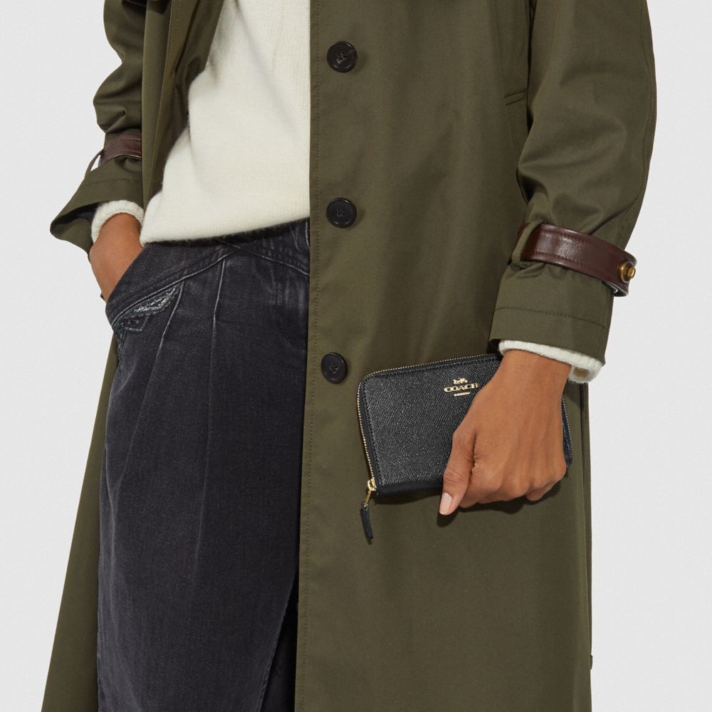 Coach Medium Zip Around Wallet Black | semashow.com